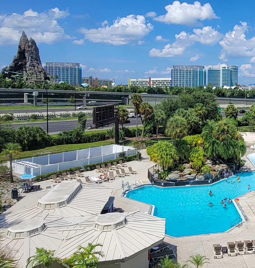 Affordable Orlando Resorts | Wyndham I-Drive Avanti Resort