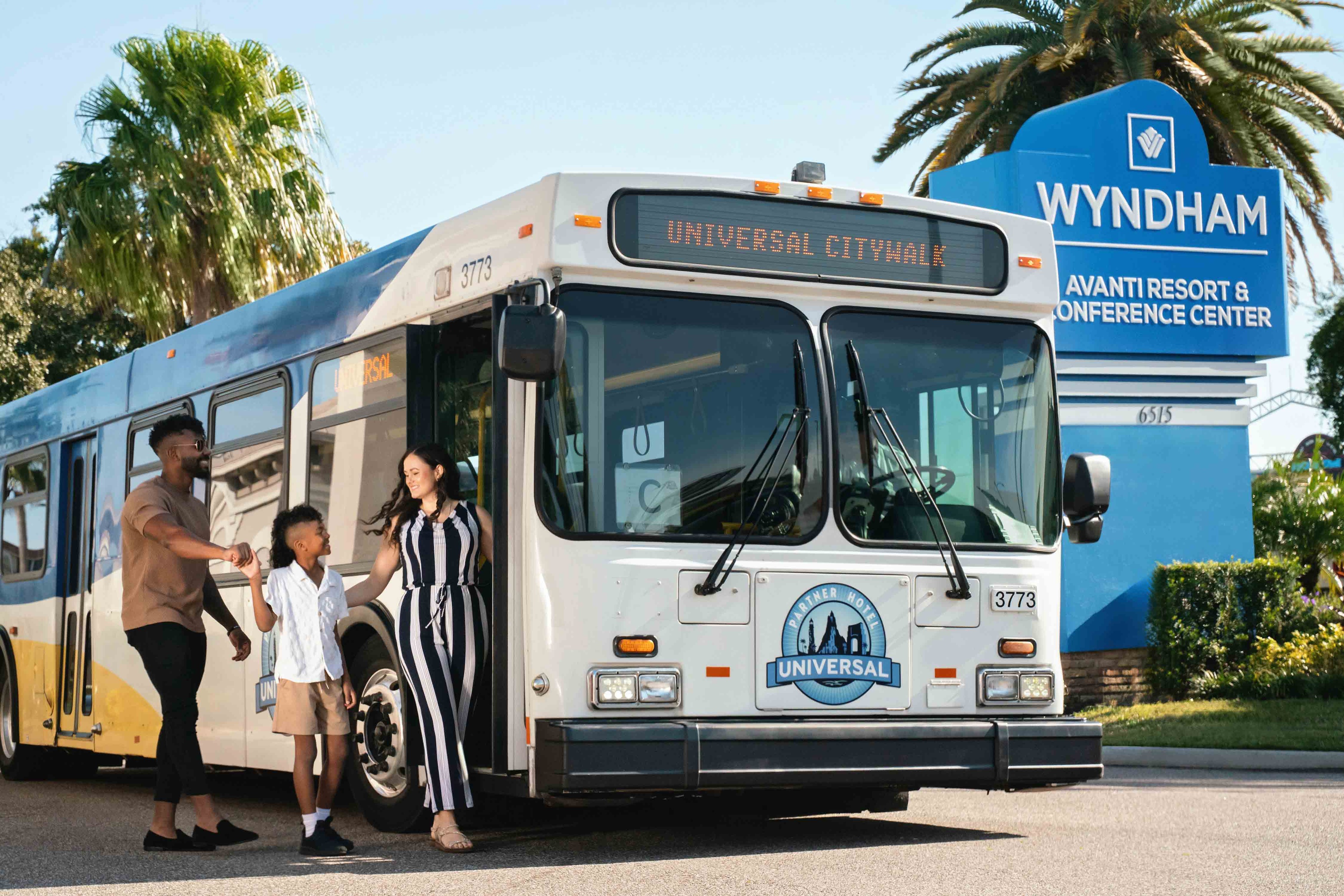 Orlando Resort with Shuttle to Disney and Universal | Wyndham I-Drive ...